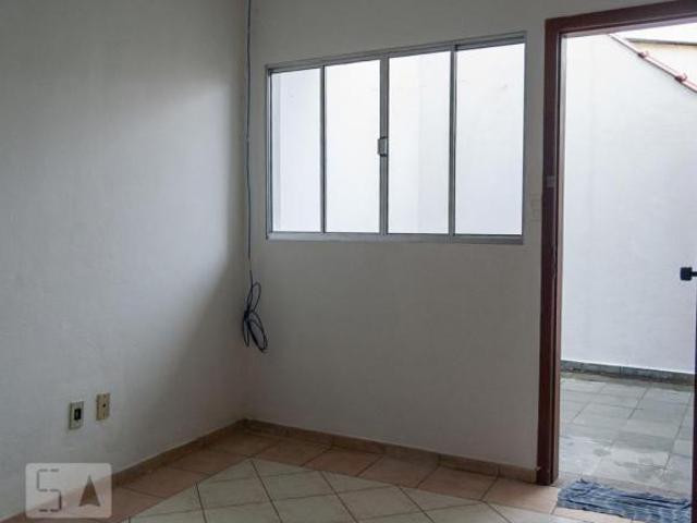 Casa à Venda Vila Formosa, 2 Quartos, 80 m² São Paulo