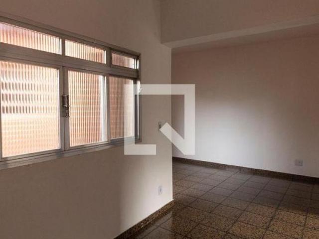 Casa à Venda Vila Formosa, 2 Quartos, 100 m2