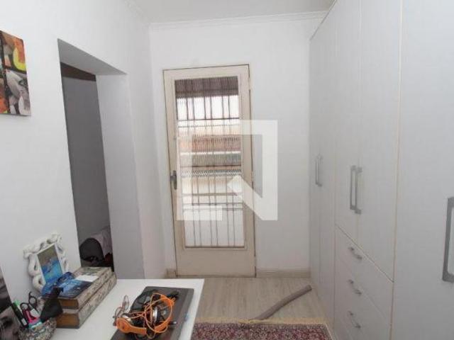 Casa à Venda Vila Formosa, 2 Quartos, 130 m2