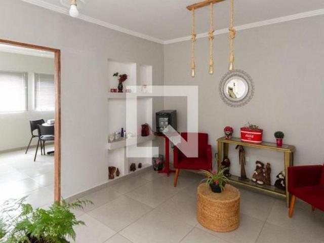 Casa à Venda Vila Formosa, 2 Quartos, 140 m2