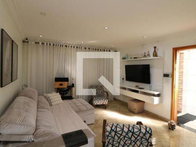 Casa à Venda Vila Formosa, 2 Quartos, 180 m2