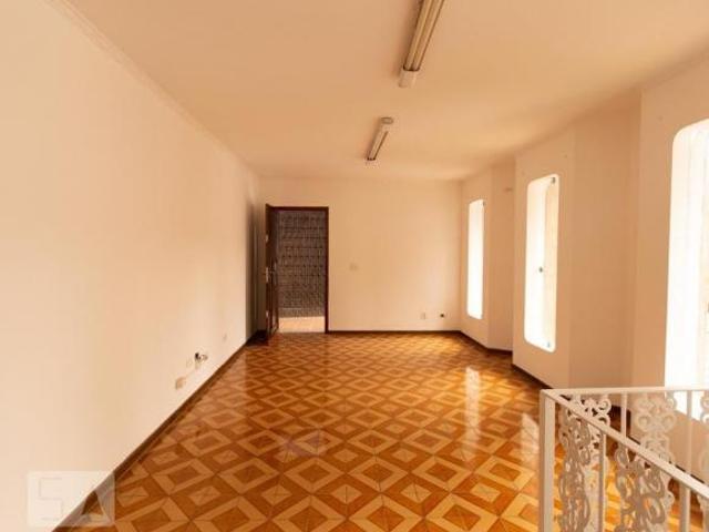 Casa à Venda Vila Formosa, 2 Quartos, 200 m2