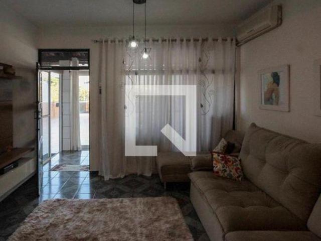 Casa à Venda Vila Formosa, 3 Quartos, 200 m2