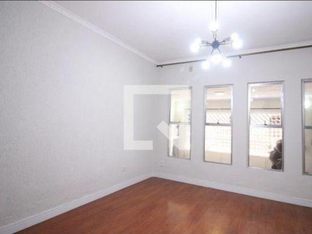 Casa à Venda Vila Formosa, 3 Quartos, 236 m² São Paulo