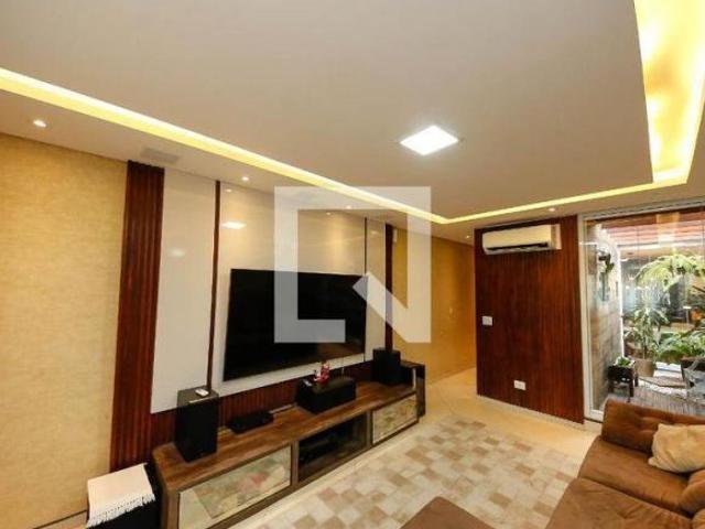 Casa à Venda Vila Formosa, 4 Quartos, 220 m² São Paulo