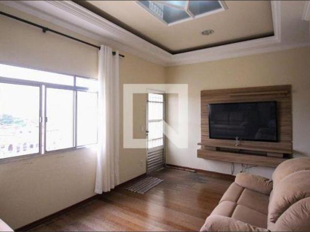 Casa à Venda Vila Formosa, 6 Quartos, 400 m² São Paulo