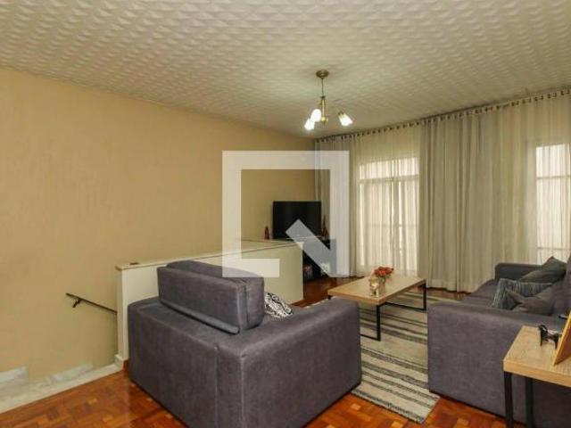 Casa à Venda Vila Formosa, 6 Quartos, 200 m2