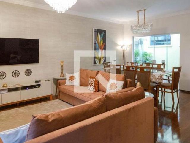 Casa à Venda Vila Galvão, 5 Quartos, 324 m² Guarulhos