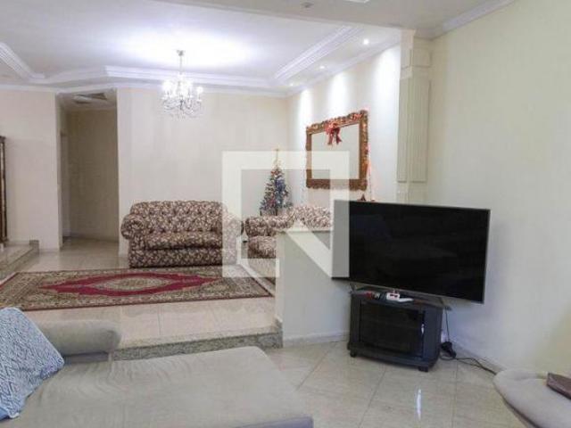 Casa à Venda Vila Galvão, 5 Quartos, 450 m² Guarulhos
