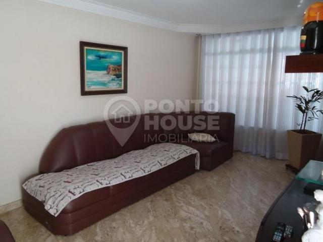 Casa à venda Vila Guarani, 2 dormitórios, 3 vagas, 5 x 25  Oportunidade de renda