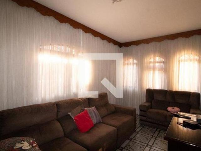 Casa à Venda Vila Guilherme, 7 Quartos, 300 m² São Paulo
