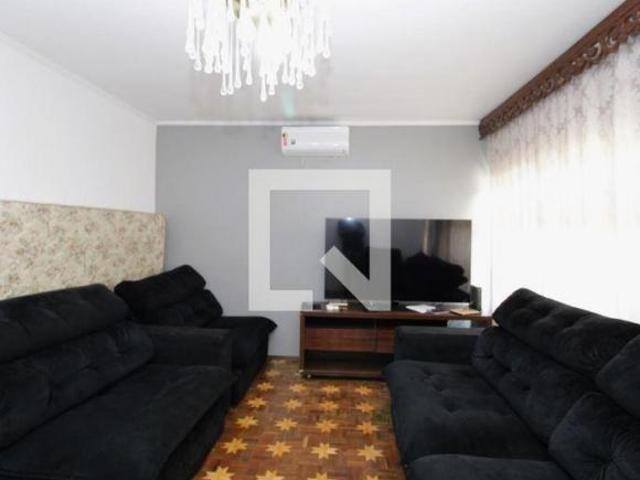 Casa à Venda Vila Guilherme, 6 Quartos, 300 m² São Paulo