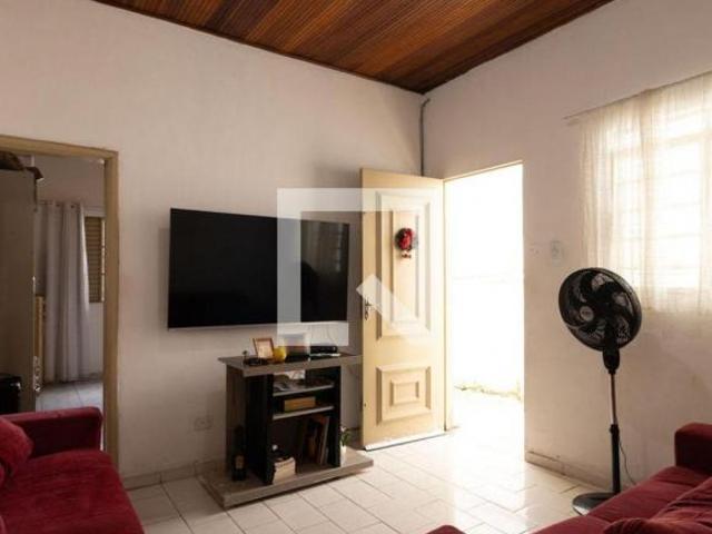 Casa à Venda Vila Guilhermina, 1 Quarto, 244 m2