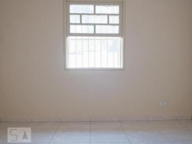 Casa à Venda Vila Guilhermina, 2 Quartos, 130 m2