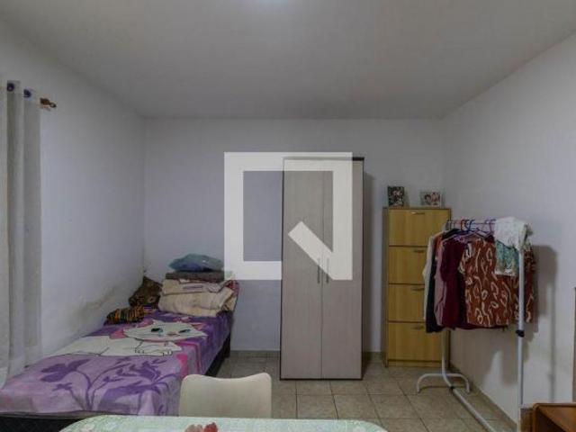 Casa à Venda Vila Guilhermina, 2 Quartos, 300 m2