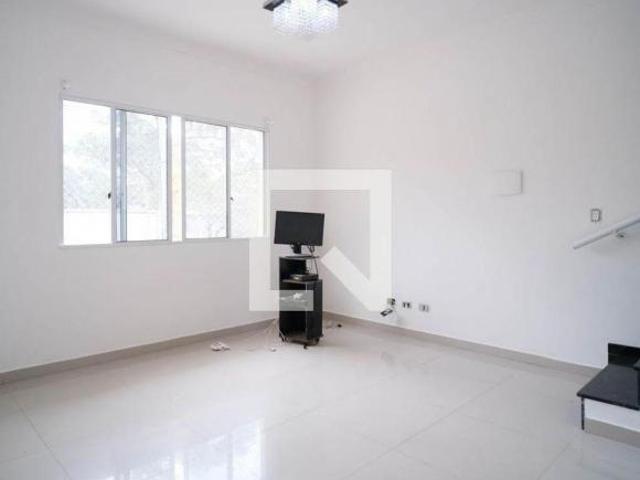 Casa à Venda Vila Guilhermina, 2 Quartos, 350 m2