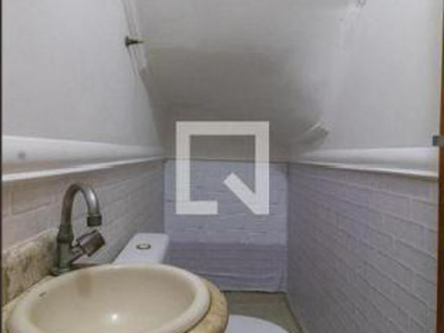 Casa à Venda Vila Guilhermina, 3 Quartos, 133 m2