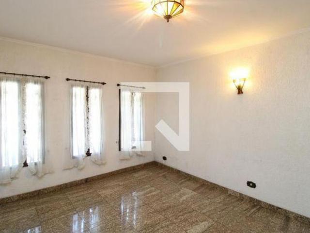 Casa à Venda Vila Gustavo, 4 Quartos, 180 m2