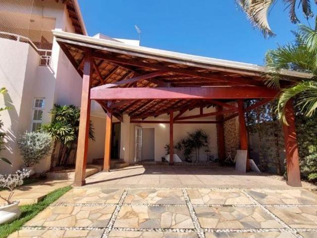 CASA À VENDA VILA HARMONIA 600M²