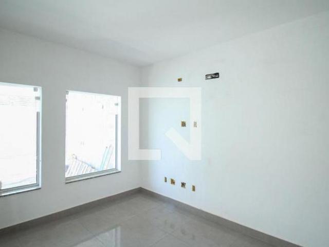 Casa à Venda Vila Invernada, 3 Quartos, 172 m2