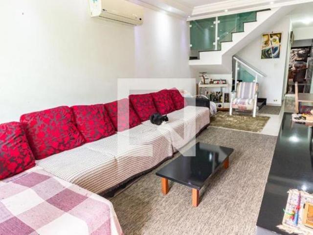 Casa à Venda Vila Invernada, 3 Quartos, 132 m2