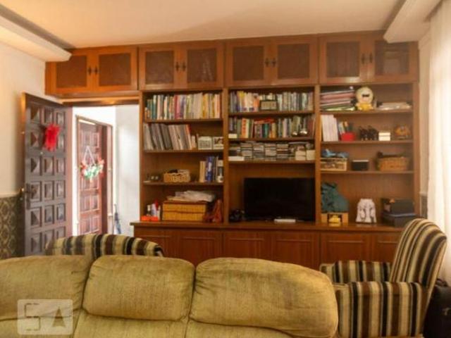 Casa à Venda Vila Isa, 4 Quartos, 150 m2