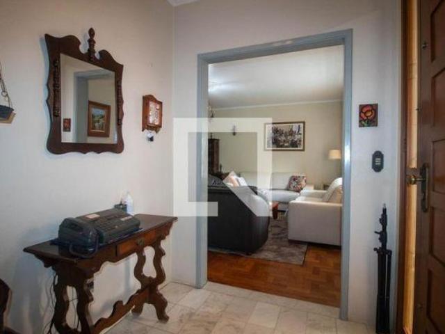 Casa à Venda Vila Ipiranga, 4 Quartos, 224 m² Porto Alegre