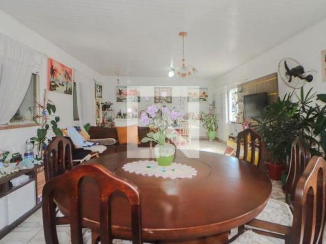 Casa à Venda Vila Ipiranga, 2 Quartos, 300 m² Porto Alegre