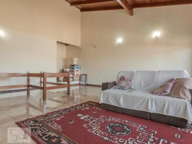 Casa à Venda Vila Ipiranga, 3 Quartos, 40 m² Porto Alegre