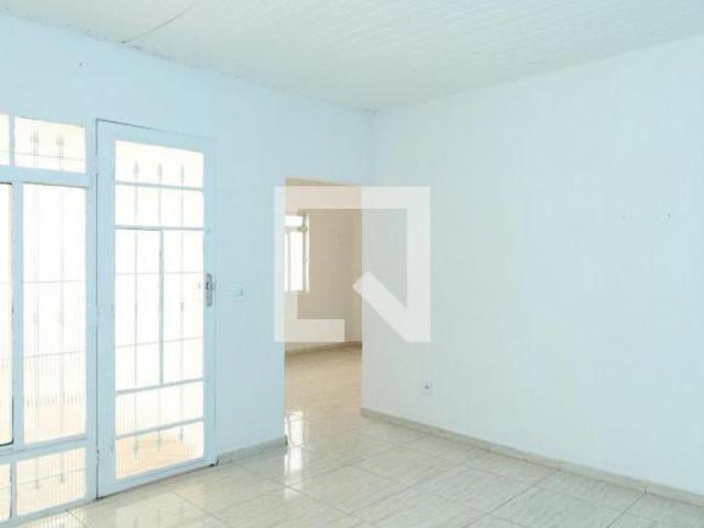 Casa à Venda Vila Jacuí, 4 Quartos, 180 m2