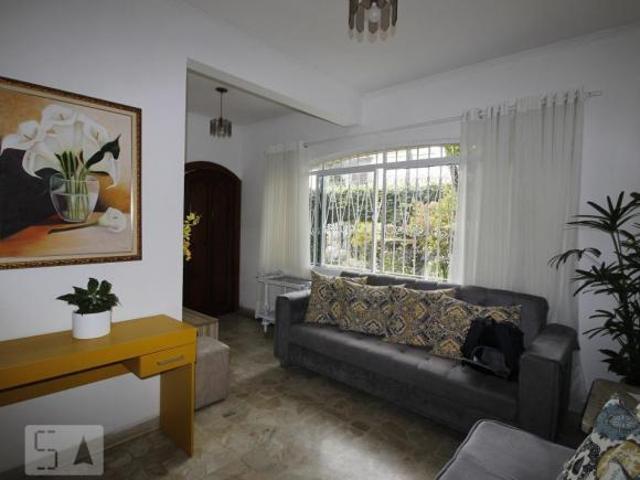 Casa à Venda Vila Jacuí, 4 Quartos, 200 m2