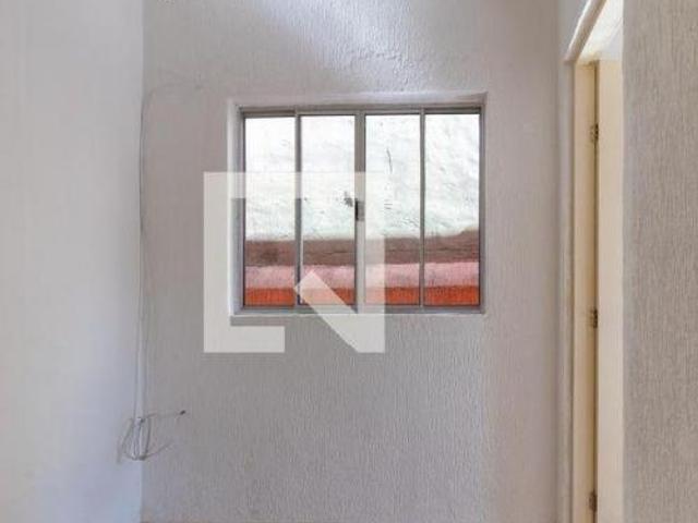 Casa à Venda Vila Jacuí, 1 Quarto, 100 m2
