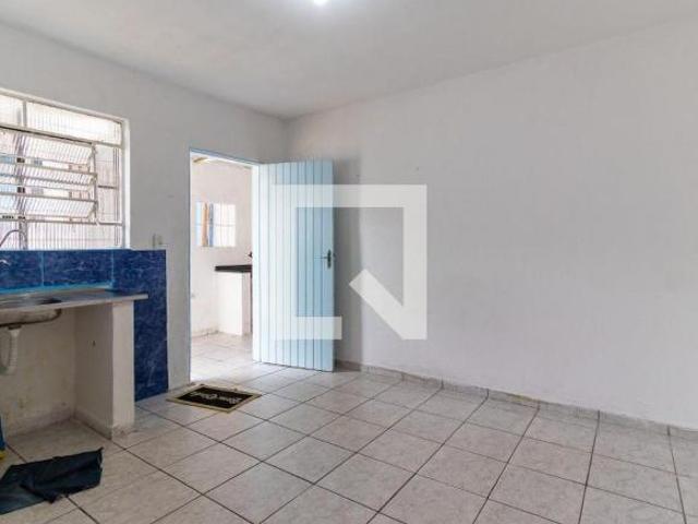 Casa à Venda Vila Jacuí, 1 Quarto, 250 m2
