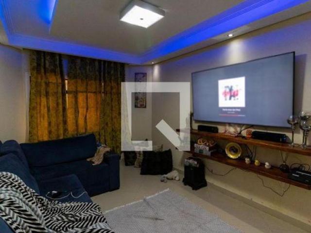 Casa à Venda Vila Jacuí, 2 Quartos, 120 m2
