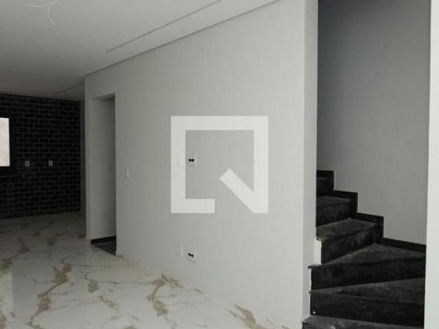 Casa à Venda Vila Jacuí, 2 Quartos, 130 m2