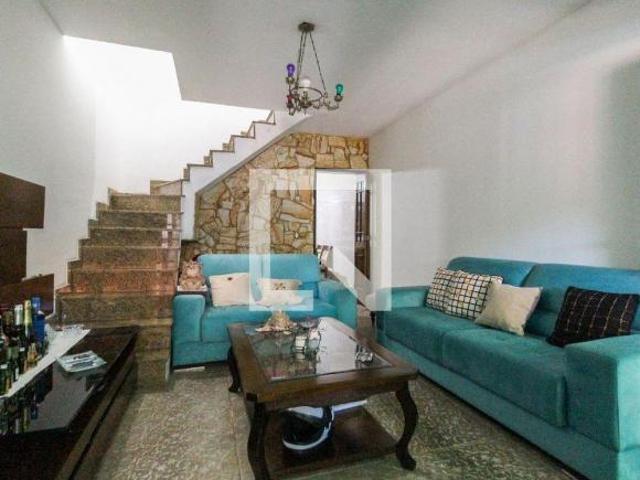 Casa à Venda Vila Jacuí, 2 Quartos, 160 m2