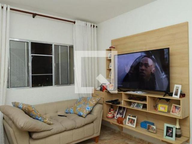 Casa à Venda Vila Jacuí, 2 Quartos, 350 m2
