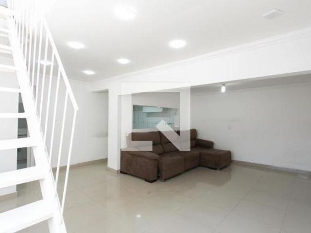 Casa à Venda Vila Jacuí, 2 Quartos, 69 m2
