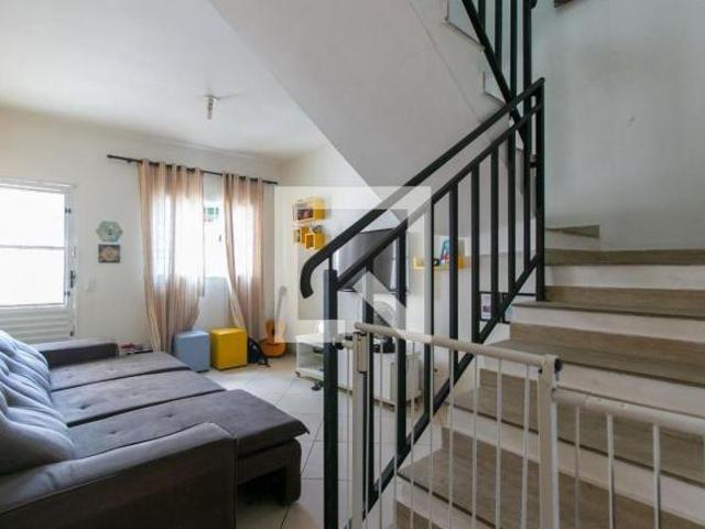 Casa à Venda Vila Jacuí, 2 Quartos, 72 m2