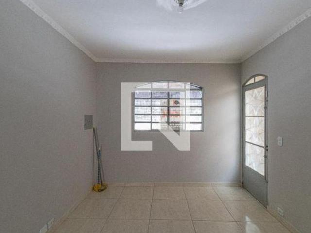 Casa à Venda Vila Jacuí, 2 Quartos, 81 m² São Paulo