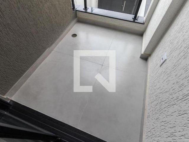 Casa à Venda Vila Jacuí, 2 Quartos, 90 m2
