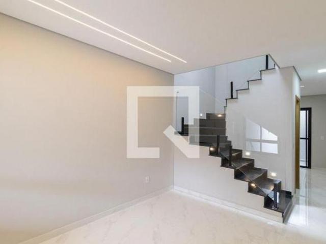 Casa à Venda Vila Jacuí, 2 Quartos, 90 m2