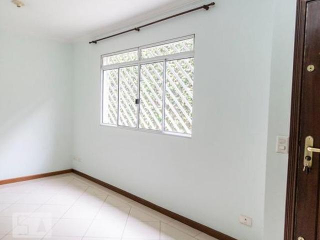 Casa à Venda Vila Jacuí, 3 Quartos, 135 m2