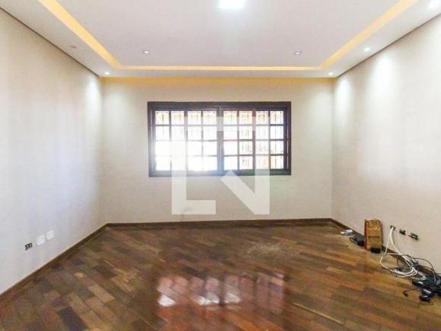 Casa à Venda Vila Jacuí, 3 Quartos, 140 m2