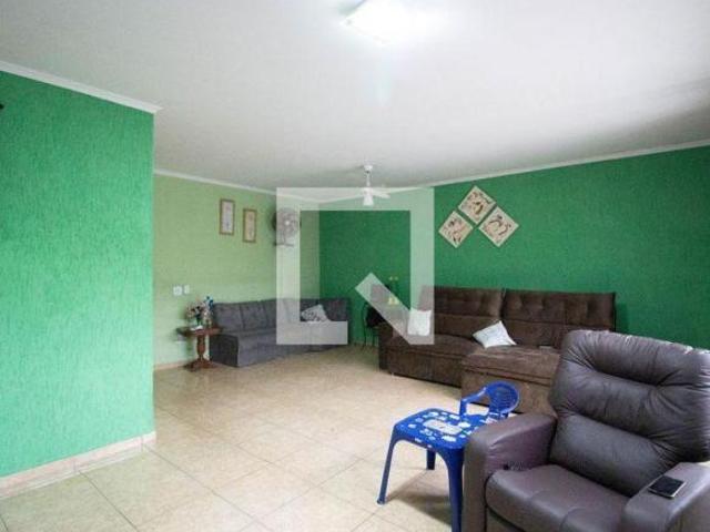 Casa à Venda Vila Jacuí, 3 Quartos, 200 m² São Paulo