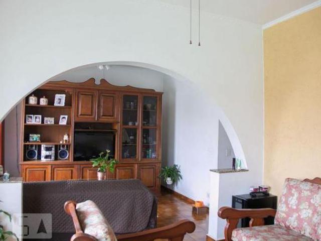 Casa à Venda Vila Jacuí, 3 Quartos, 236 m² São Paulo