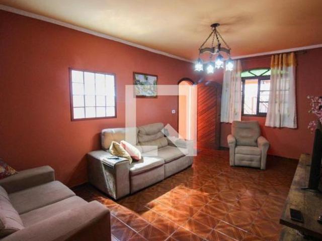 Casa à Venda Vila Jacuí, 3 Quartos, 240 m2