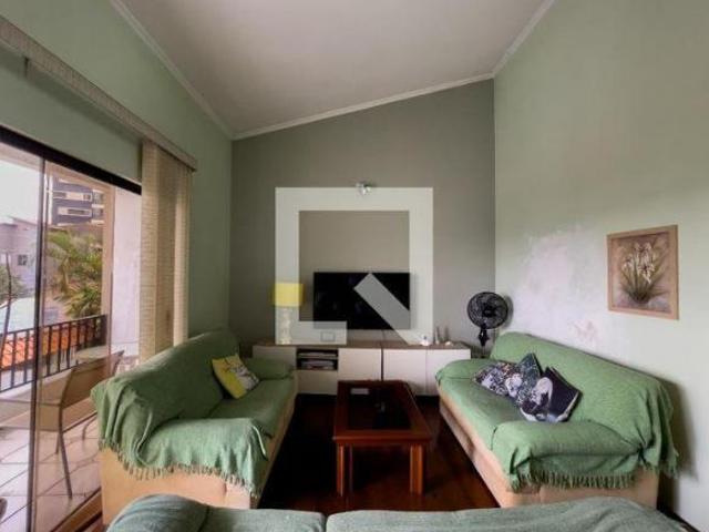 Casa à Venda Vila Jacuí, 3 Quartos, 280 m2