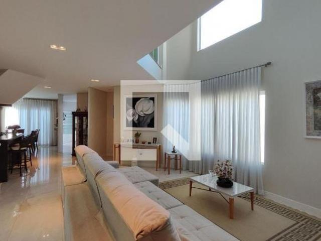 Casa à Venda Vila Jacuí, 3 Quartos, 400 m2