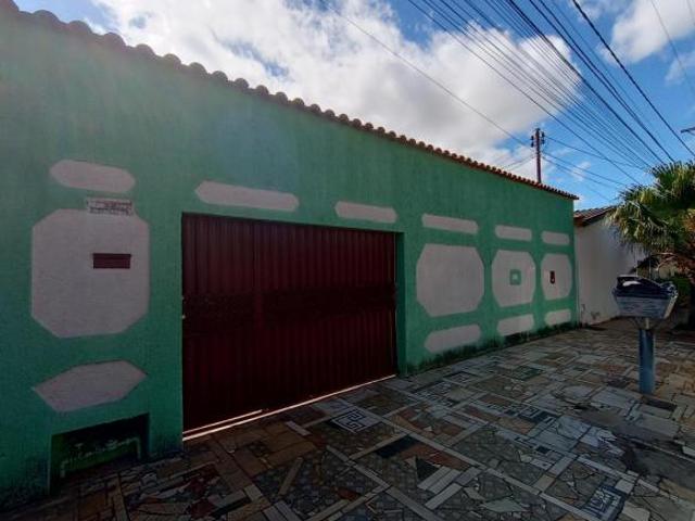 CASA À VENDA VILA JAYARA ANÁPOLIS